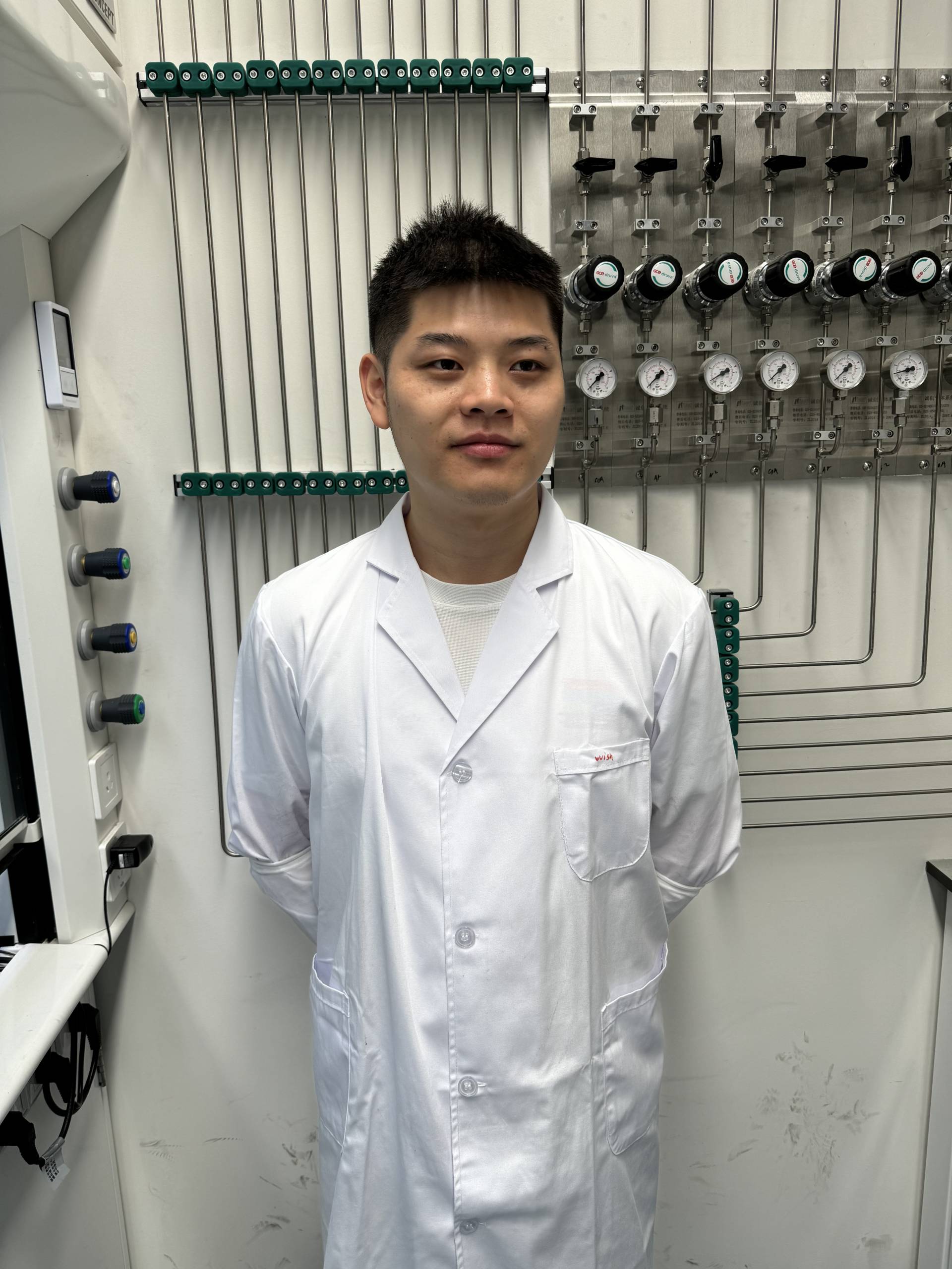 Jinlong Wang – QDs Lab
